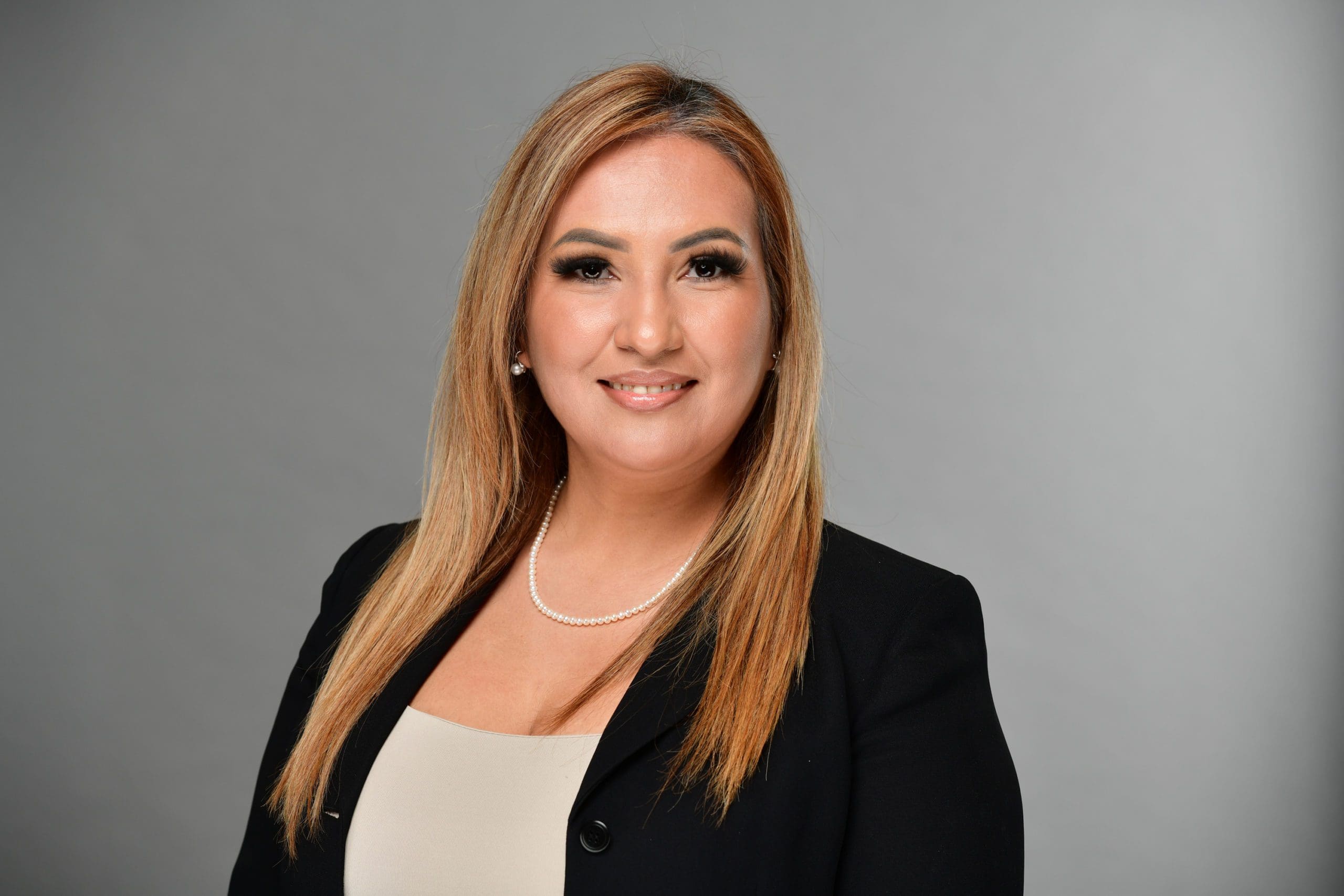 Lizette Nunez Regional Manager SELECT Commercial Services Lizette Nunez Regional Manager SELECT Commercial Services